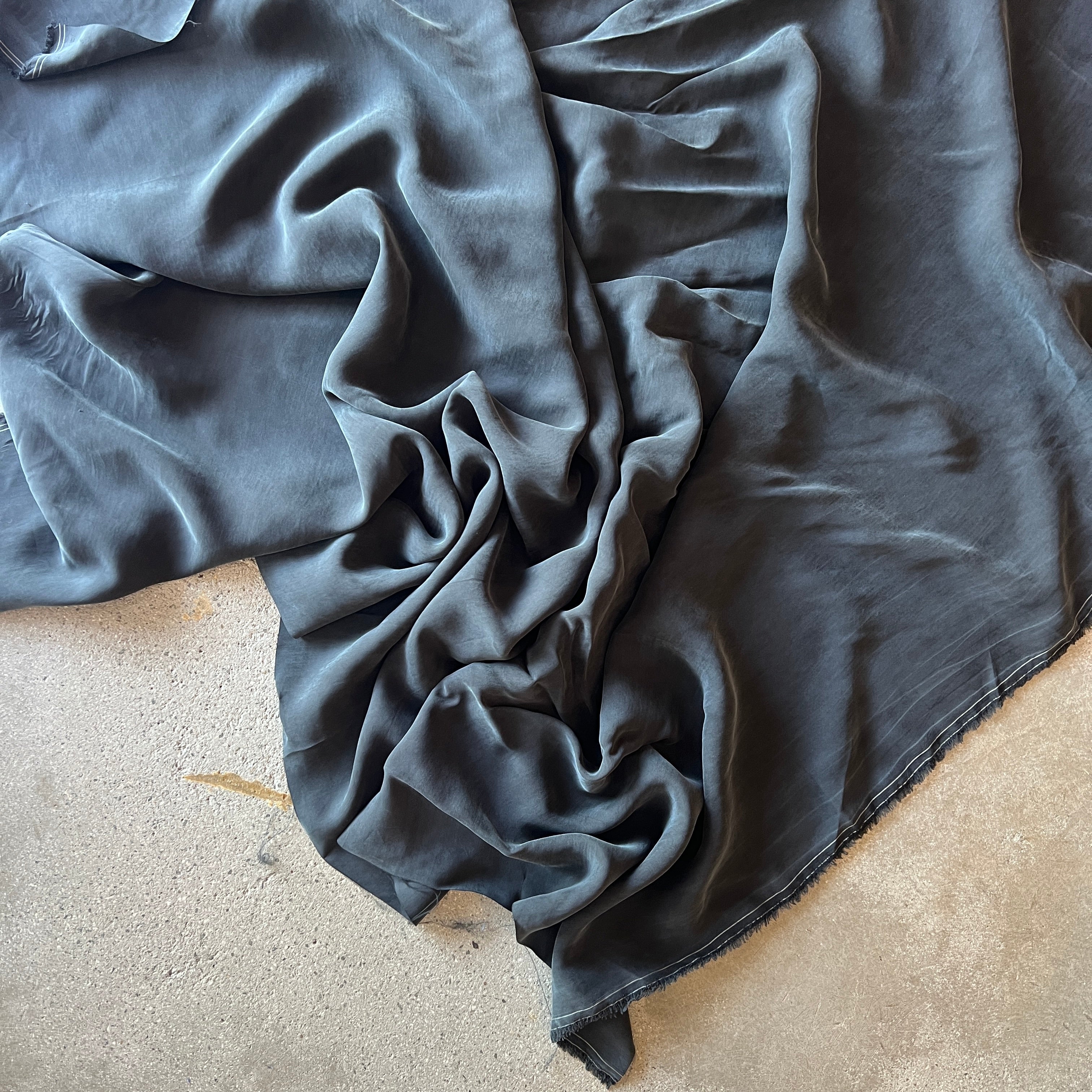 Sample Liquid Black – Potter & Co Australia